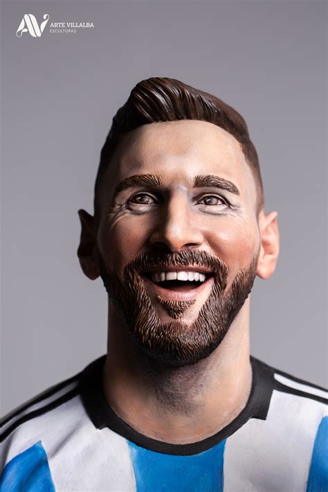 Escultura De Lionel Messi Para El Museo De La Sede De Conmebol Arte Villalba