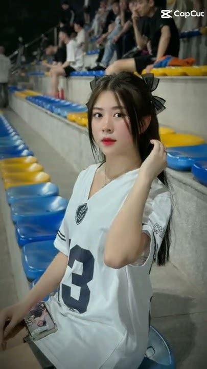 Cmsn Cbe Vơn Tây Nhé ạ Chúc Chị Snvv Thêm Tuổi Mới Càng Ngày Càng Xinh đẹp Thành Công Trong Cv ạ