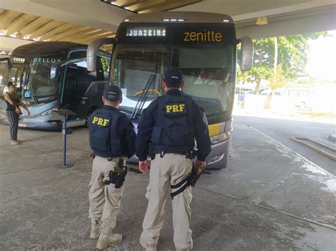 Prf Realiza Ação Educativa De Trânsito No Terminal Rodoviário De