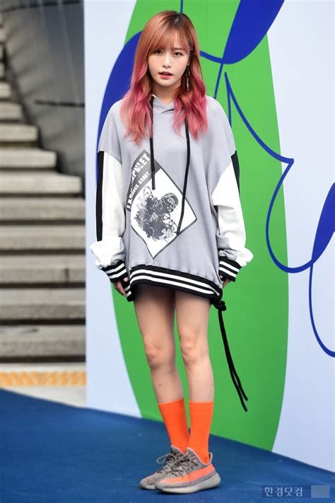 [hei포토] 캐스퍼 래퍼가 이렇게 예뻐 서울패션위크