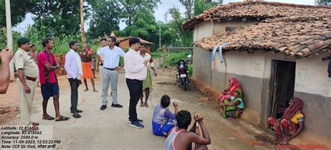 Chhattisgarh Katghora Forest Officials Start Campaign To Avert Man