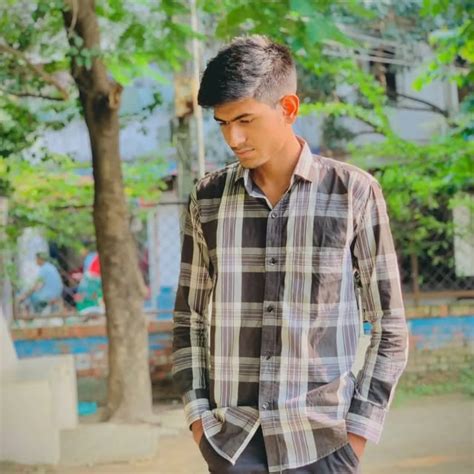 Samiul Sami Samiul9074 • Threads Say More