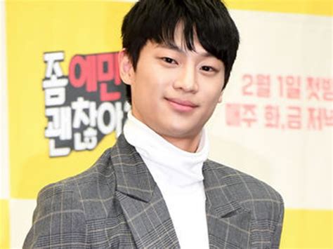 단독 이신영 학폭 주장 네티즌 입장 번복사과 기억 왜곡됐다 미안하고 후회돼