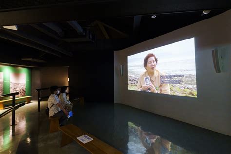 展示・企画展 ひめゆり平和祈念資料館