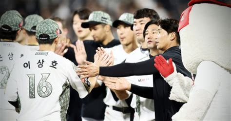 투·타 안정 속 반등 시작한 Kt 중위권 ‘호시탐탐
