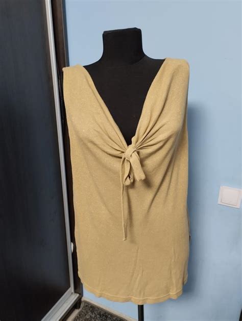 Жилетка — ціна 140 грн у каталозі Жилети Купити жіночі речі за доступною ціною на Шафі Україна