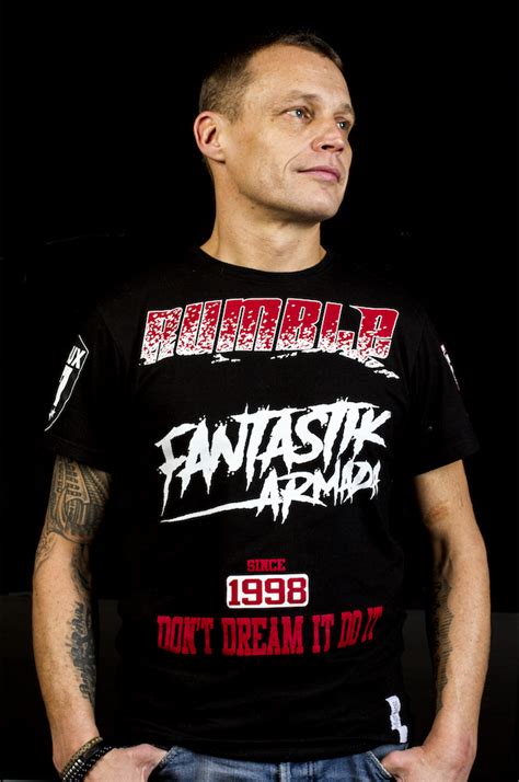 On A Discuté Avec David Mazer Le Fondateur De La Marque Rumble Blender Bookmagazine