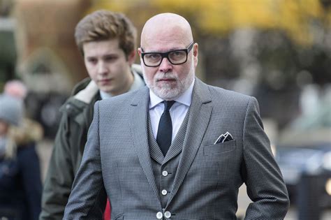 Kate Middletons Recovery Will Controversial Uncle Gary Goldsmith Talk