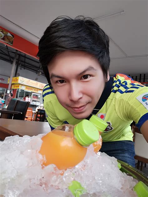 จัดแล้ว Jsam แสดงให้เห็นถึงจิตวิญญาณและหัวใจ