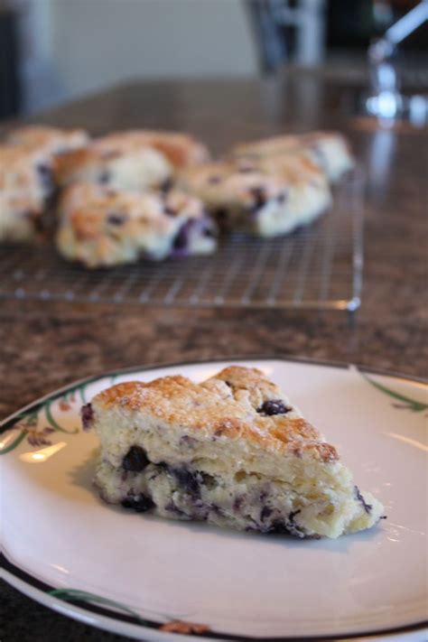 Starbucks Style Blueberry Scones Recipe