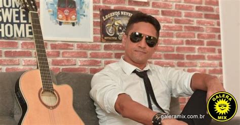 Ex Vocalista Do Calcinha Preta Far Show No Pir O Com Lingui A Em Tijucas Neste S Bado