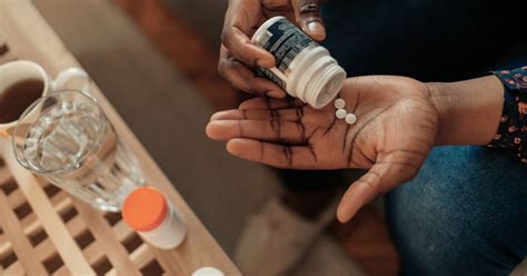 Is Daily Aspirin Safe For Older Adults What To Know About Risks The