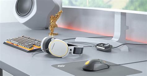 Save 34 On Steelseries Arctis Pro Headset With Included Gamedac At
