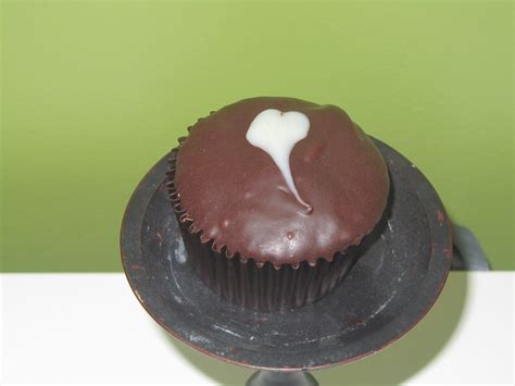 Mellys Mouthful Dark Chocolate Raspberry Tuxedo Cake Be Still My Heart