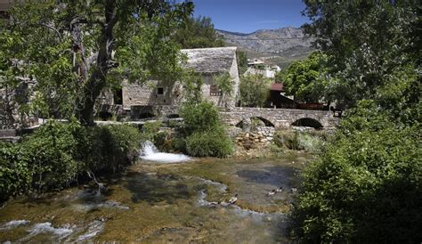 Dobra Hrana Kultni Mlin Koji Je Nekada Hranio Cijeli Grad Pod Marjanom I Dalje Ponosno I