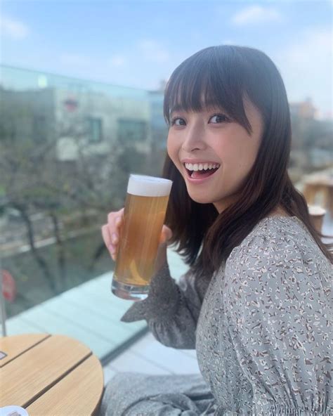 渡邊渚 フジテレビアナウンサー On Instagram “10月22日発売の『blt 12月号』に掲載されています😊 小さい頃の