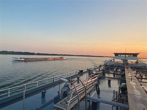 Ams Barging Linkedin