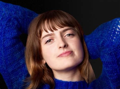 ‘snl Announces New Cast Member Nyc Comedian Chloe Troast