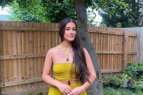 Milton Keynes Girl Ruthlessly Bullied At School For Her Looks Becomes