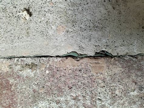 Tiling Over Joint In Concrete General Tiling Questions Uk Tiling
