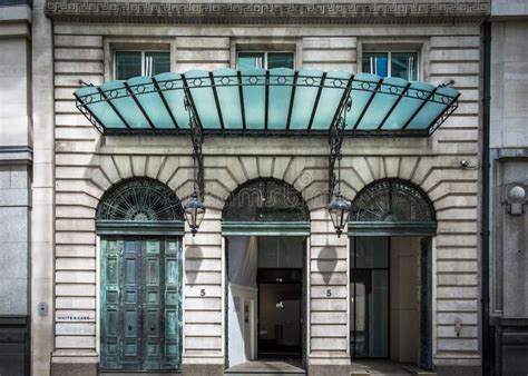 London White And Case Editorial Stock Image Image Of Urban 252848374