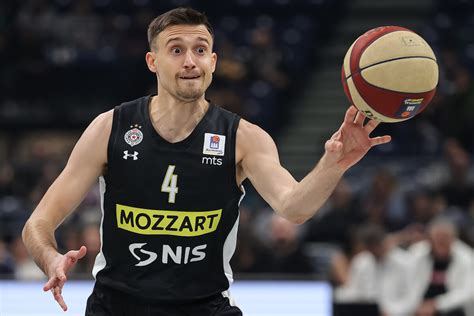 Avramović Potpisao Novi Ugovor Sa Partizanom Sportklub