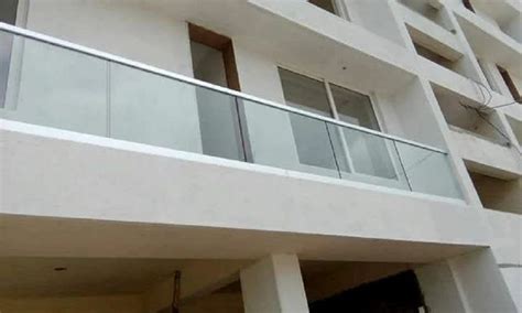 Silver Polished Aluminum Balcony Railing For Home Hotel And Office At