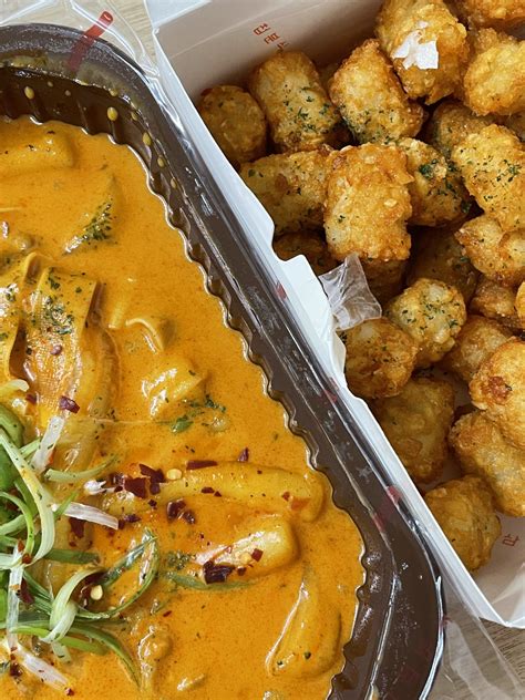 전세계가 주목하는 마라로제떡볶이 자유 울티메이트