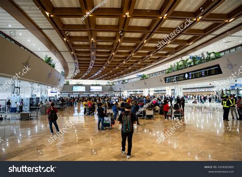 Naia Terminal Royalty Free Images Stock Photos Pictures Shutterstock