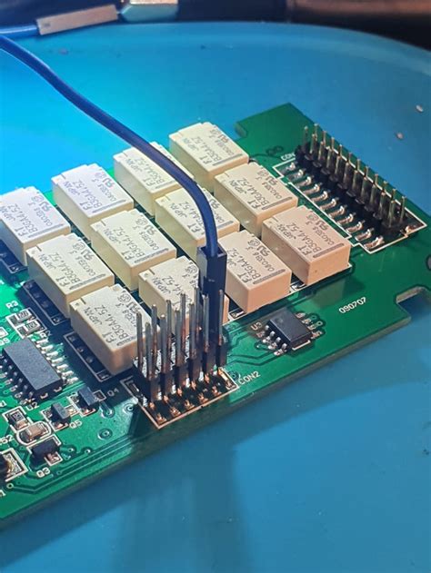 Hello Guys Im Trying To Identify This Component The Green Resistor