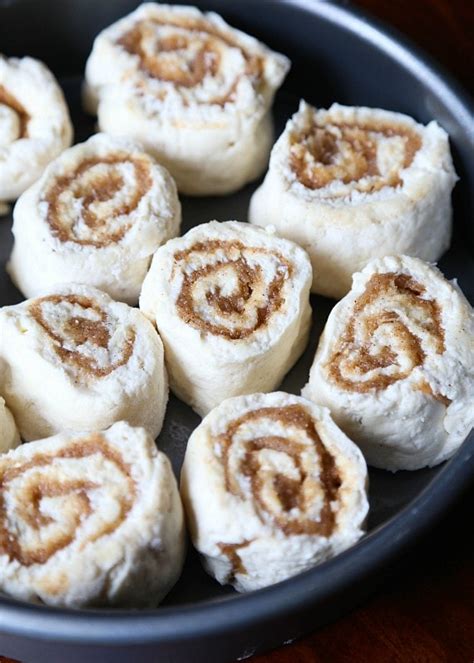 Easy Biscuit Cinnamon Rolls The Best Homemade Cinnamon Rolls Recipe