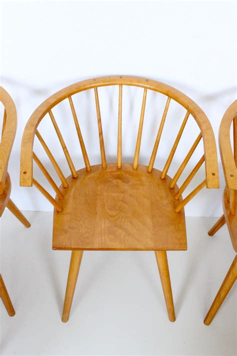 Set Of Four Leslie Diamond For Conant Ball Modernmates Dining Armchairs