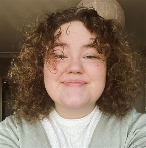 Emily Dws Postlemon8