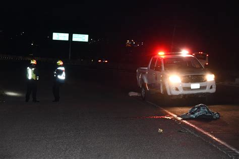 Motociclista arrolla y mata a indigente Noticias de Querétaro
