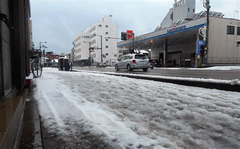 金沢 幸兵衛寿司 金沢市内も雪が積もりました