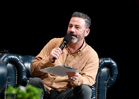 Ben Affleck And Matt Damon Offered To Pay Jimmy Kimmels Staff