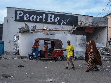 Several Killed In Hotel Siege In Somalias Mogadishu Al Shabab News