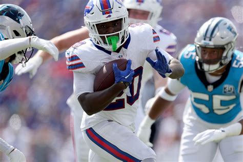 Bills Rb Frank Gore Jr Running To Daylight With Preseason Opportunity