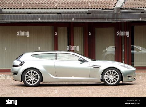 Car Aston Martin Jet 2 Bertone Hatchback Luxury Approxs Model Year
