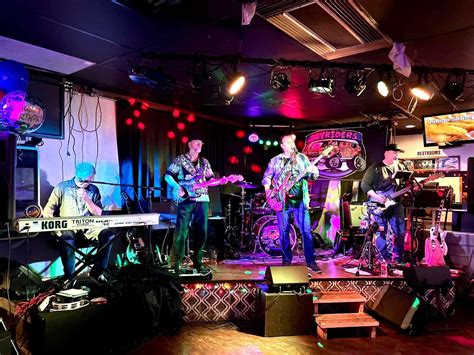 Joyriders Returns To The Crystal Bar