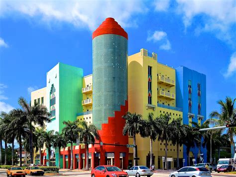 Funky Miami Beach Rartdeco