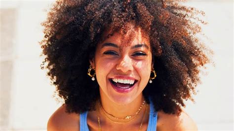 11 simple ways to manifest an abundant life in less than 5 minutes