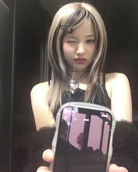 Pin By 𝓚arii ☆ On 𝓕 A C E 𝓒 L A I M 🎶 Hair Color Hair Styles Hair Cuts