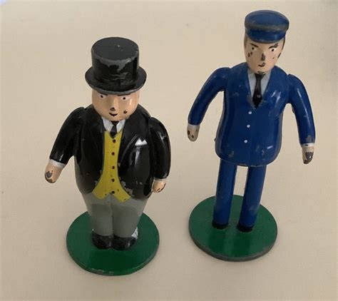 Vintage Thomas The Tank Engine Fat Controller And Guard Diecast Figures 1990 £9 99 Picclick Uk
