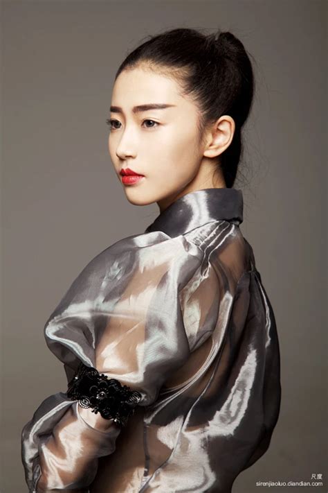 张辛苑童鞋时装秀 花瓣网