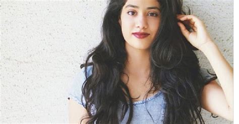 Sridevi Daughter Jahnavi Kapoor Latest Stills