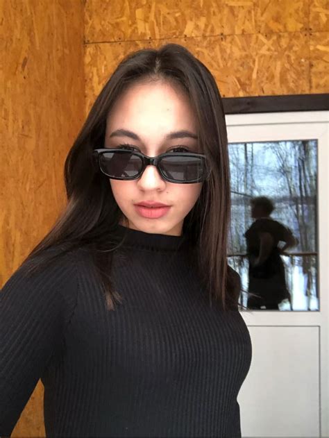 Фото для фейка с лицом