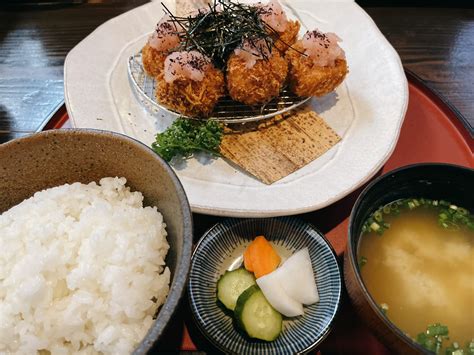 REI 片瀬 on Twitter 今日のランチは梅おろしカツ膳 https t co AqcW9JM86J Twitter