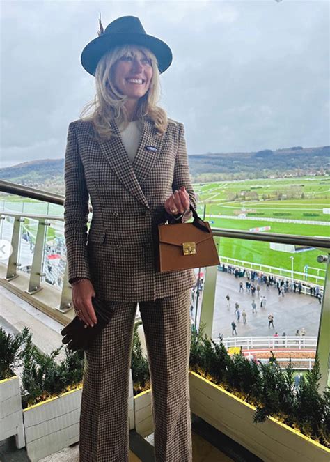 Clodagh Mckenna Rocks €2k Suit At Cheltenham Races