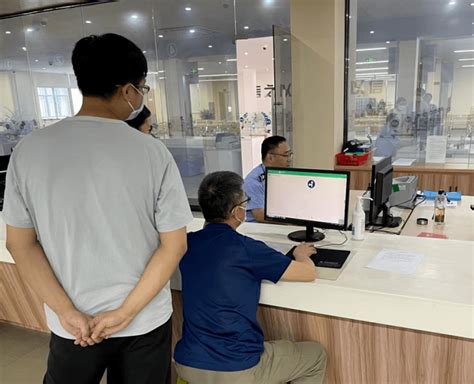 三力测试你听说过吗70岁以上老人想拿驾照得先过这一关 搜狐汽车 搜狐网